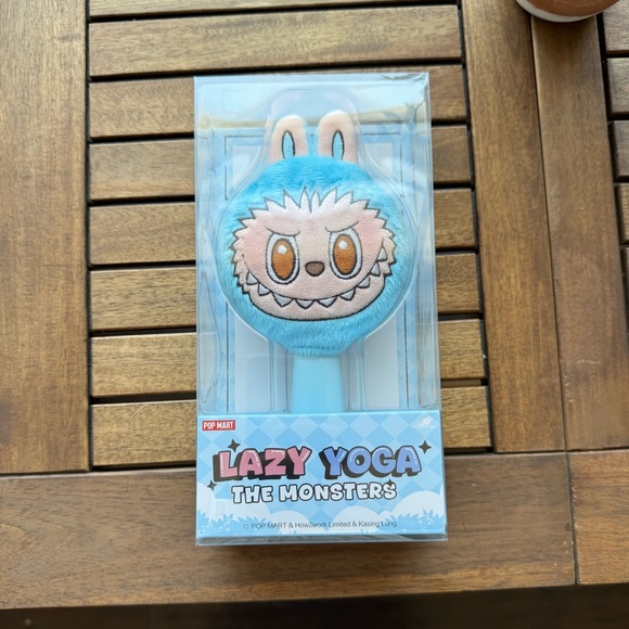 Toys | Pop Mart Lazy Yoga Hair Brush Hairbrush Labubu Labubus Blue ...